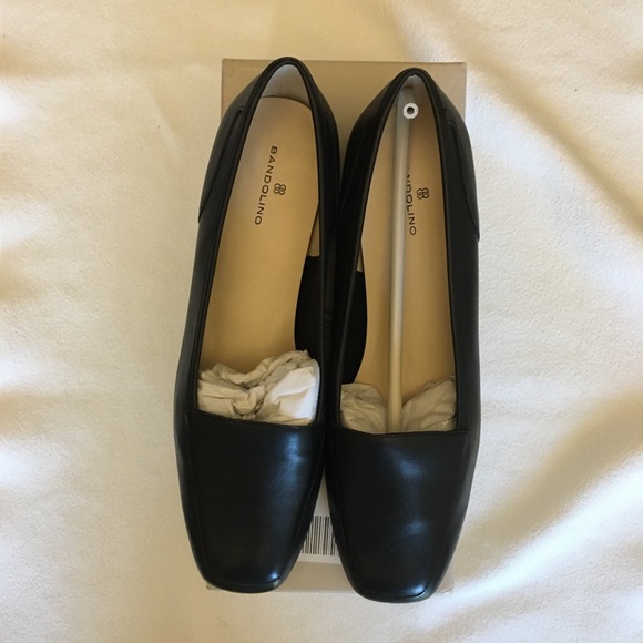 Bandolino | Shoes | Bandolino Classic Flat Black Leather Loafer | Poshmark